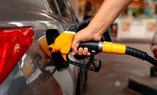 Cómo ahorrar hasta un 50% en nafta: en qué bancos aprovechar estos descuentos | El Destape