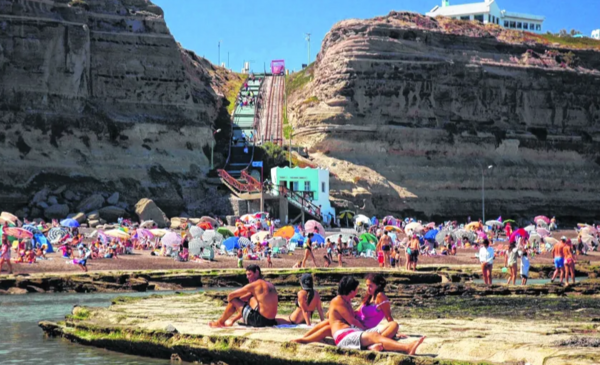 Aguas templadas, hermosas playas y paz asegurada: el rincón de ...