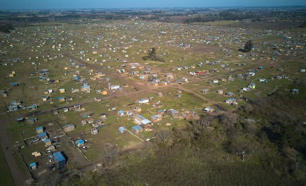 Toma de Tierras en La Plata: falta de planificación y una política ... Toma de Tierras en La Plata: falta de planificación y una política ...