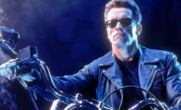 James Cameron defendió el error histórico de Terminator 2: "Funcionó ...