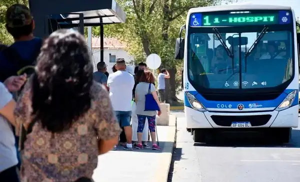 Por qué el precio del boleto de colectivo puede pasar a $1.500 en el ...