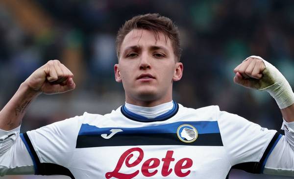 La millonaria oferta de Arabia Saudita que Mateo Retegui rechazó para seguir en Atalanta | El ...