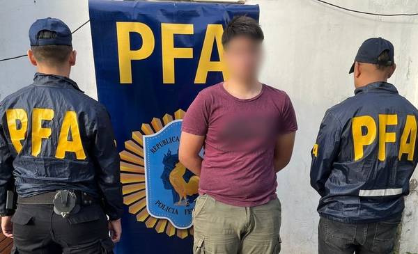 Detuvieron a un hombre que amenazó con inmolarse en la embajada de los ...