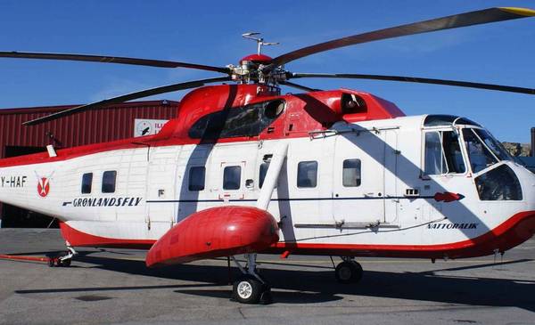 Tiene 4.000 litros de capacidad y puede volar con vientos extremos ...