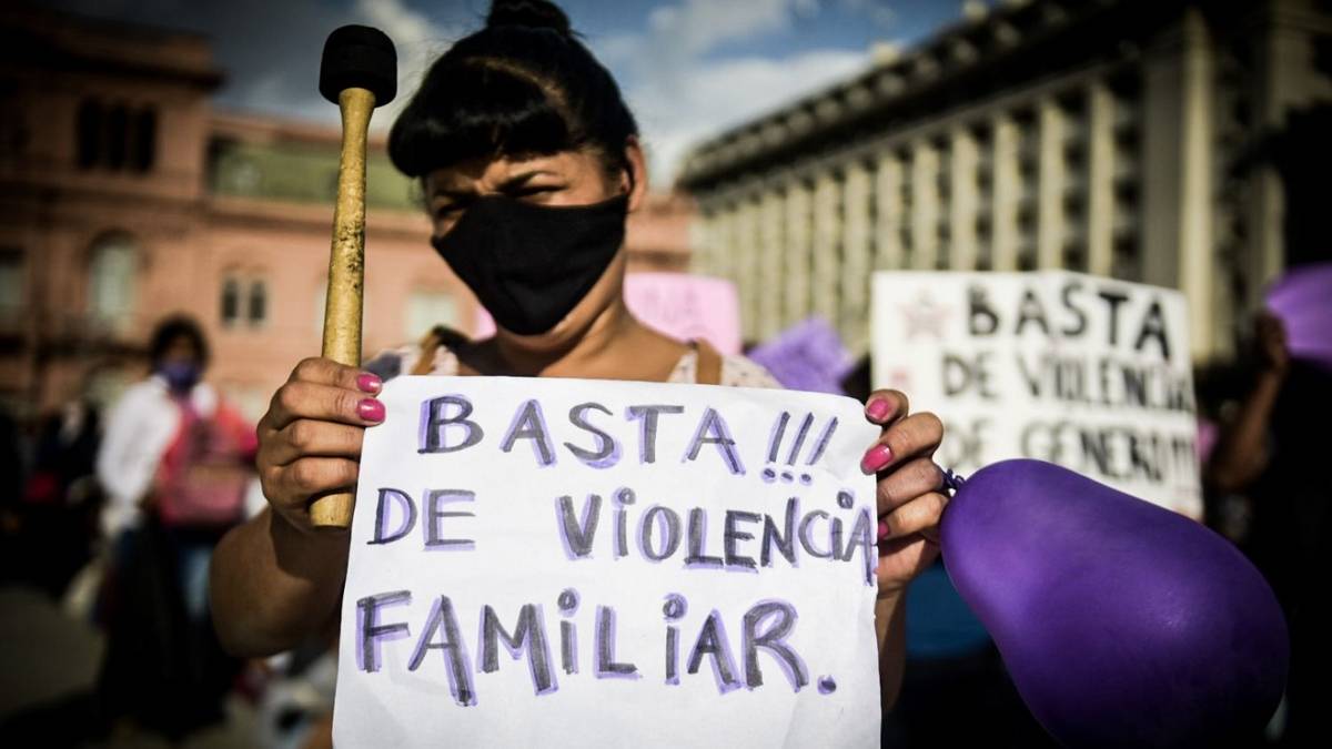 27 horas, un femicidio: los números de enero y febrero del 2025 ya ...