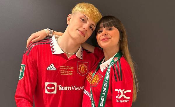 Quién es la novia de Garnacho: las fotos y cómo se conocieron | El Destape