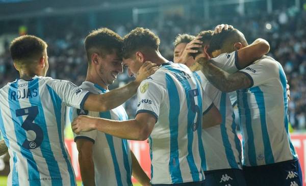 Racing ganó sobre el final a Aucas de Ecuador | El Destape