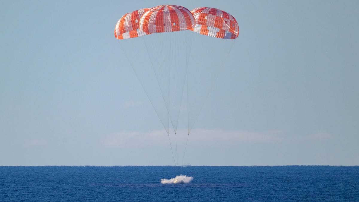 Artemis II retornó a la Tierra: rescataron a los astronautas | El Destape