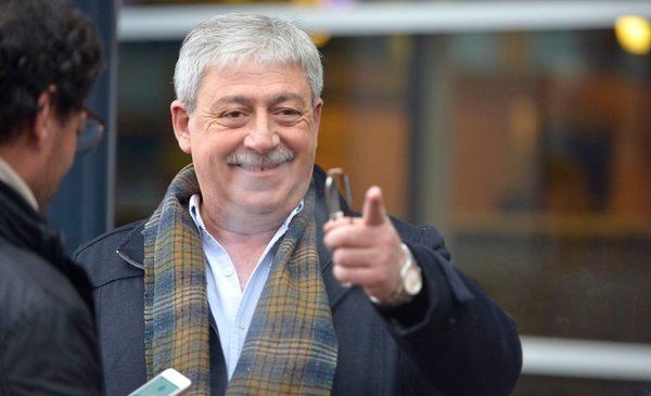 Eduardo Buzzi, sobre la carne: Eduardo Buzzi, sobre la carne: