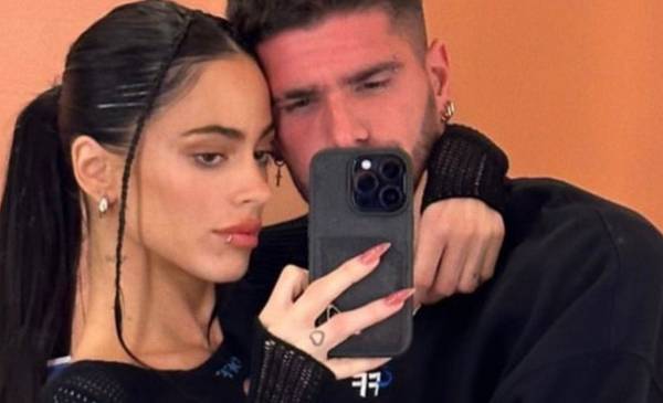 La insólita foto de Tini y De Paul "con la bragueta abierta" que se ...
