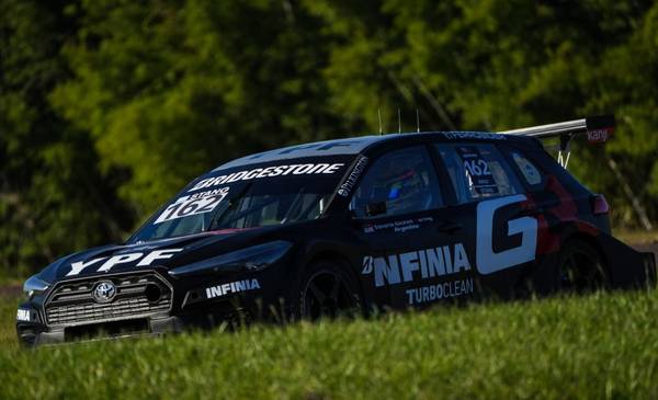 TC2000: histórica victoria de Stang en la nueva ERA de las SUV | El Destape