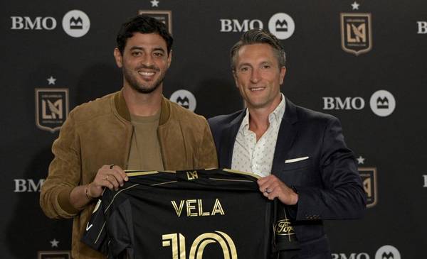 Delantero mexicano Carlos Vela anuncia su retiro del fútbol profesional | El Destape