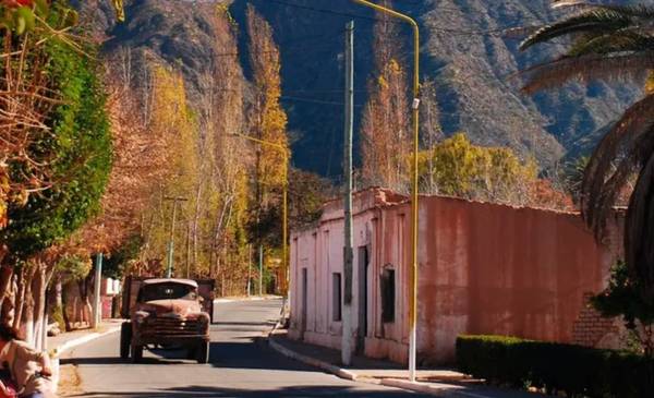 Sierra de Famatina de La Rioja: un paraíso turístico entre el monte ...