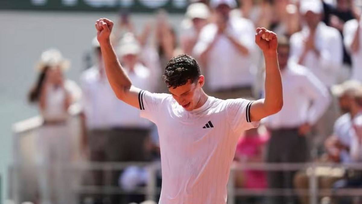 Otro impactante triunfo de Cerúndolo en Roland Garros: luchó 6 horas y ...