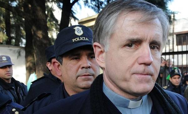 El Padre Grassi, más complicado: extienden su condena y seguirá preso ...