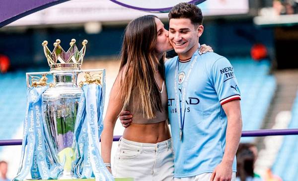 Manchester City: se conoció el detalle oculto de Julián Álvarez con su ...