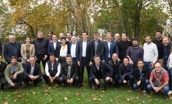 Intendentes de PBA plantan posición en la interna: lista de unidad o ...