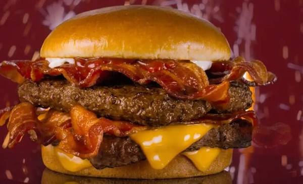 Llega a la Argentina la NUEVA HAMBURGUESA REPLETA de BACON versión ...