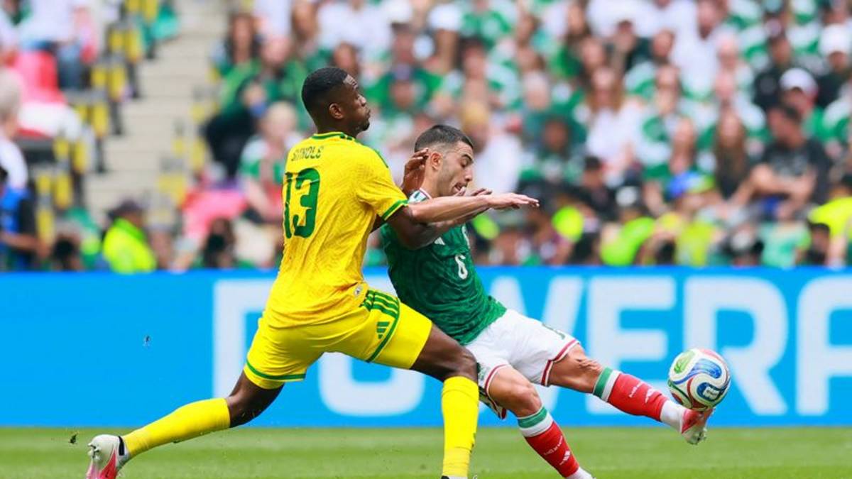 "El techo es muy alto", dice mexicano Lira, tras triunfo en debut ...