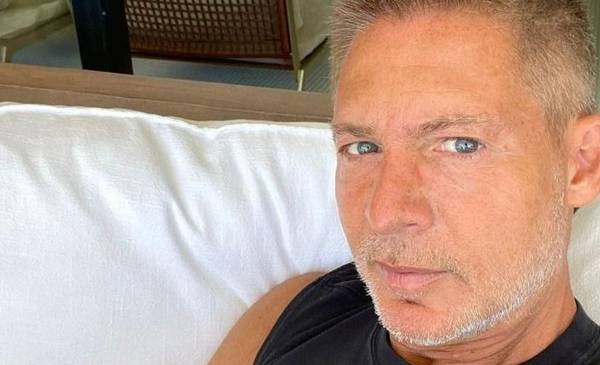 Tiene 25 años menos y trabaja en TN: el romance que Adrián Suar no ...