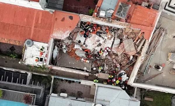 Rescataron a un obrero de 21 años víctima del derrumbe en Belgrano luego de tres horas atrapado ...