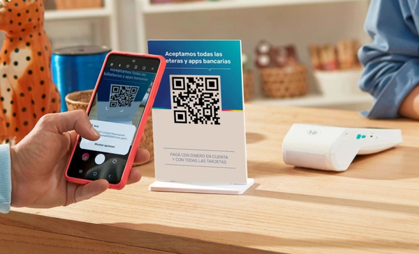 Pagos QR con tarjeta: qué beneficios tiene y en qué perjudica a Mercado ...