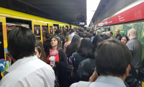 La Justicia porteña avaló el aumento del subte y el boleto costará $12 ... La Justicia porteña avaló el aumento del subte y el boleto costará $12 ...