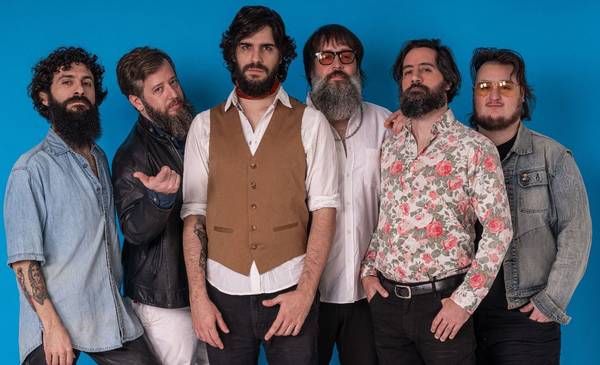 Los Tabaleros lanzaron nuevo disco y palpitan un show a puro agite en el Complejo Art Media | El ...