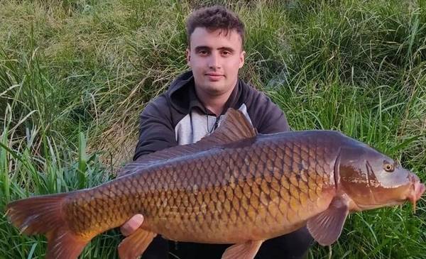 Así fue la increíble carpa que pescaron y fue récord: cuanto pesó | El ...