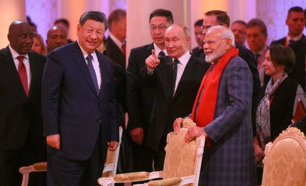Xi dice a Modi que China e India deben potenciar su comunicación ...
