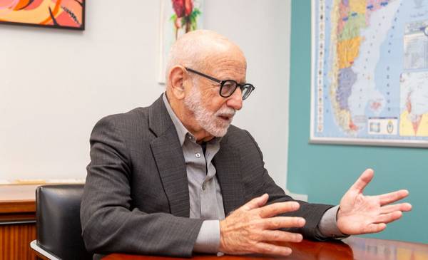 Richard Feinberg, profesor estadounidense: "La idea de que en EEUU a ...