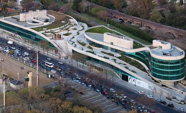 Una terraza pública gigante: así es el nuevo parque de 4.000 m² y ...