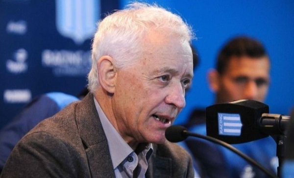 El DT apuntado por Racing rompió el silencio y sorprendió a todos ... El DT apuntado por Racing rompió el silencio y sorprendió a todos ...
