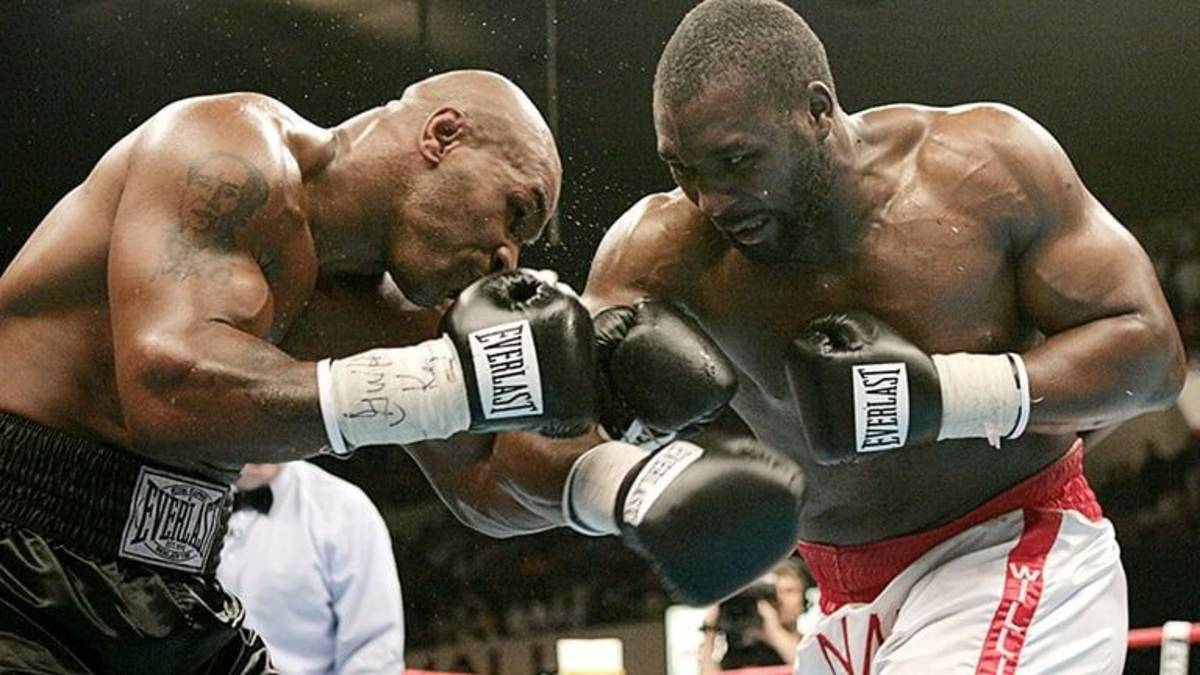 Noqueó a Tyson, volvió al boxeo a los 52 años y lo liquidaron en un ...