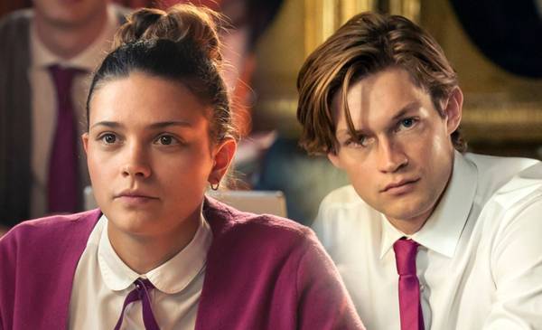 Reparto de Maxton Hall, temporada 2: quiénes actúan en la serie de ...