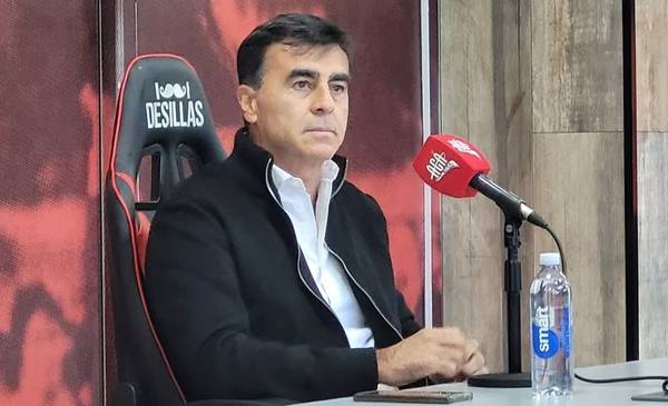 Chau Independiente: Gustavo Quinteros lo limpió del plantel del Rojo y ...
