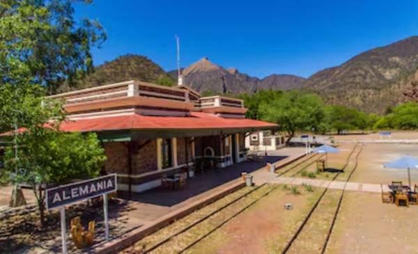 Tuvo un solo habitante durante muchos años y se llama Alemania: el pueblito de Salta que cambió ...